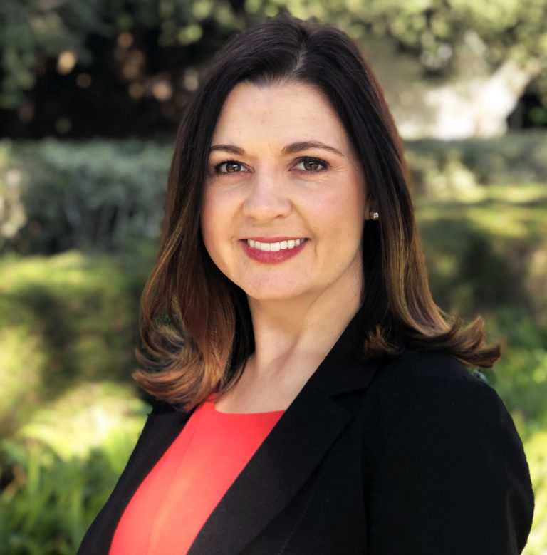 Dr. Lisa Loberg - AIFS Abroad