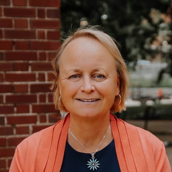 Sue Roberts - AIFS Abroad